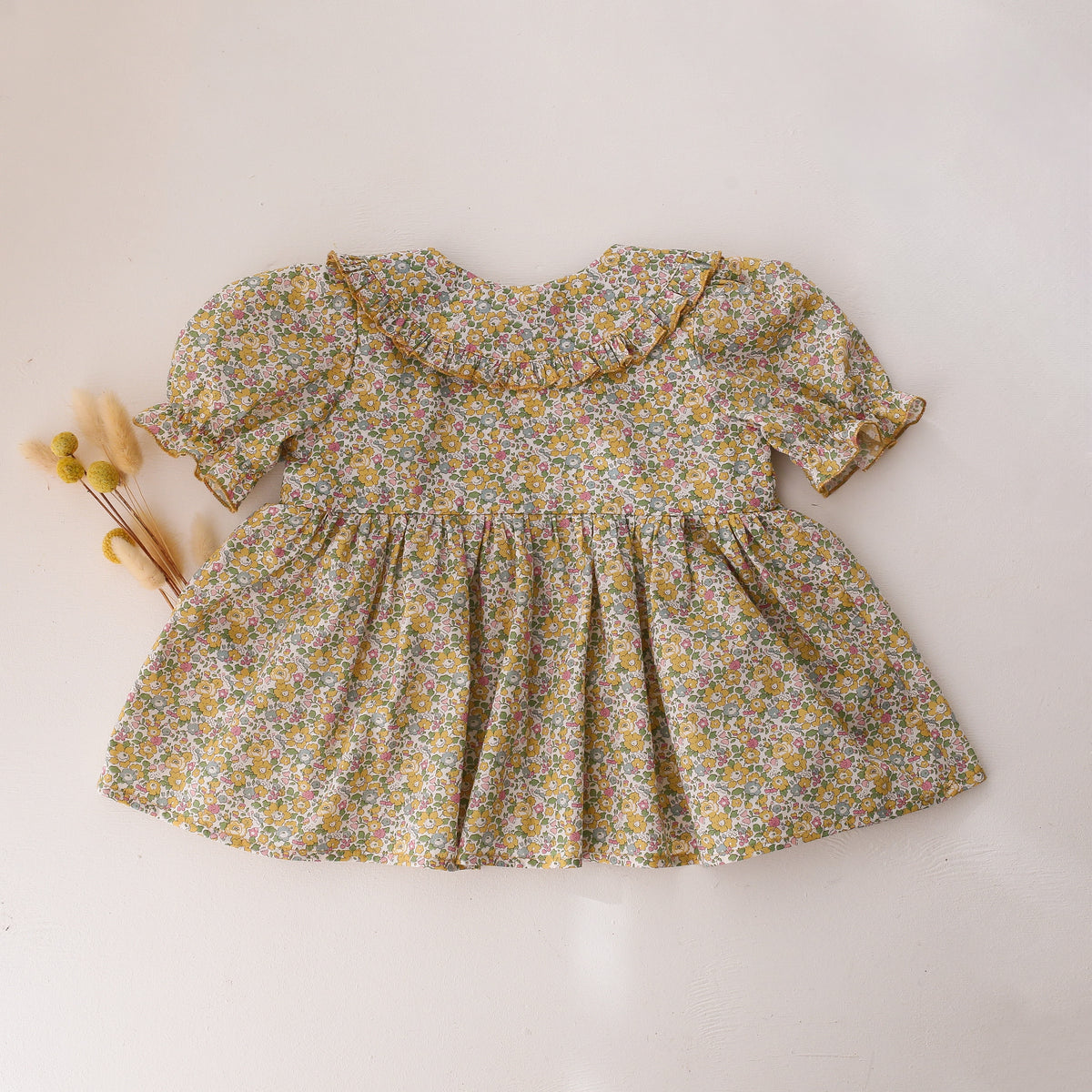 Short Sleeve Frilled Collar Blouse with Curved Bodice in Betsy Ann Lib ...